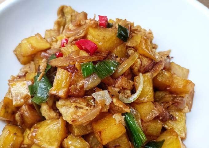 Resep Tumis kentang telur oleh nia devi - Cookpad