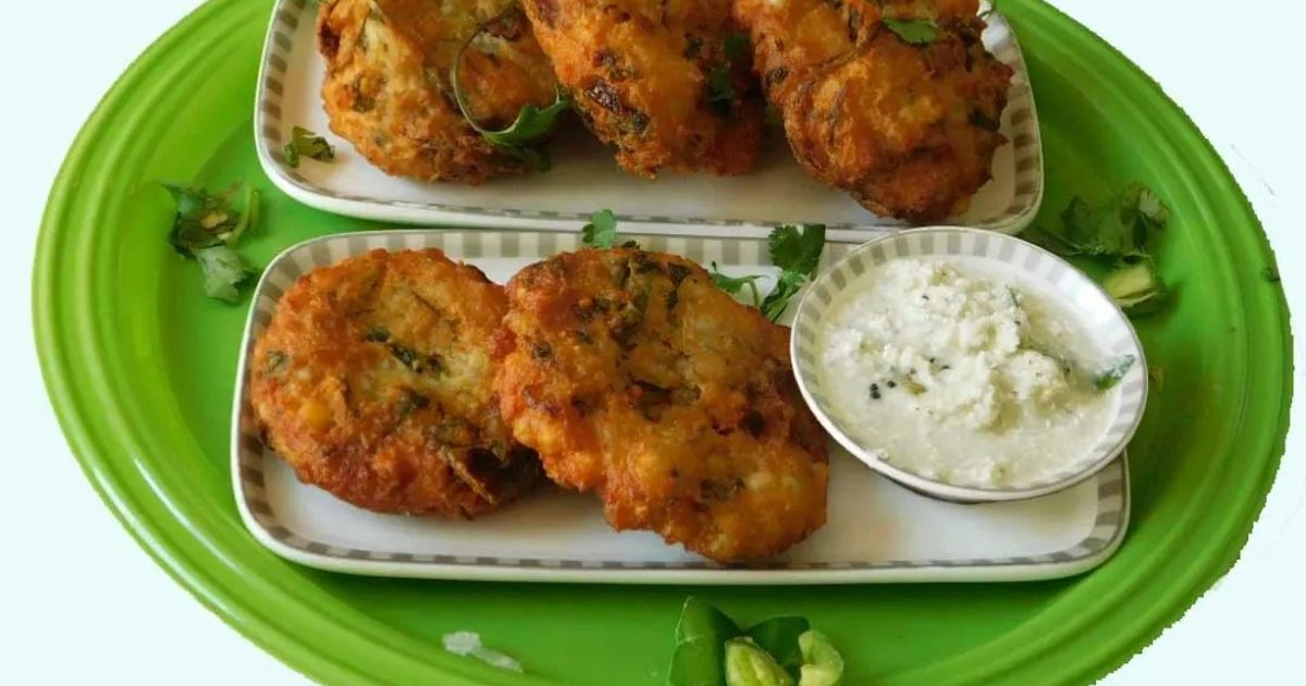 Crispy, Crunchy, Aromatic Nutritious Vada/Fritters Recipe by Lakshmi ...