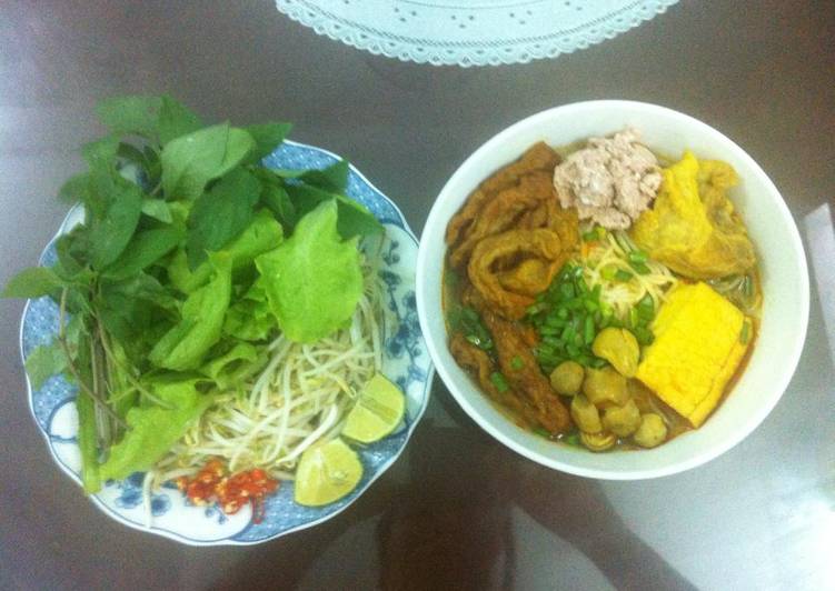 Cách Làm Món Bún riêu cua giò heo của Trần Anh Thư - Cookpad