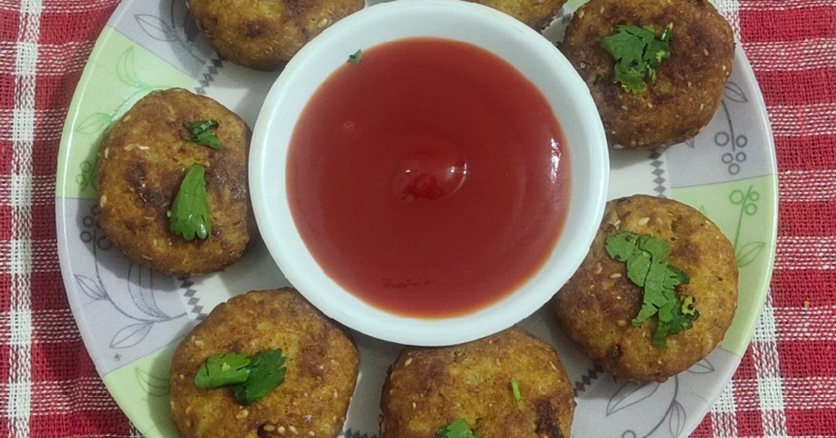 Reshma Tailor દ્વારા રેસીપી લેફ્ટ ઓવર ખીચડી ના કબાબ (Leftover Khichdi ...