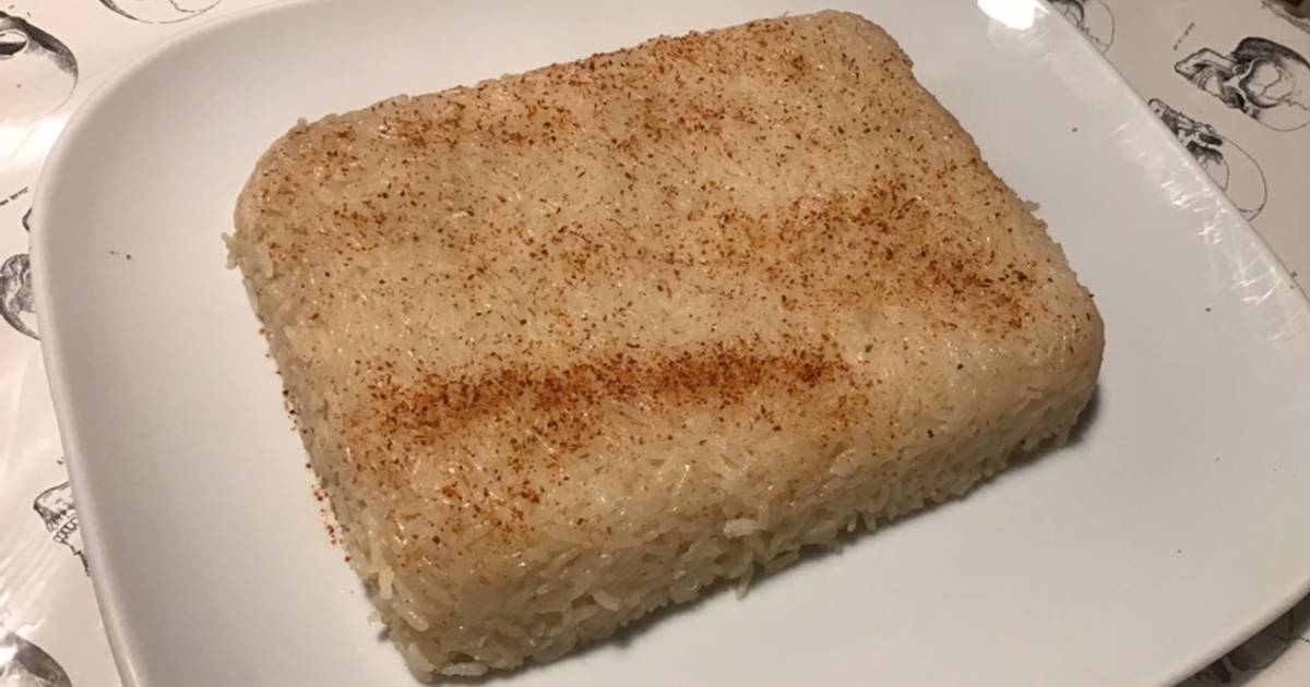 Riz moulé façon gâteau à la rhubarbe,épices et piment d espelette de ...