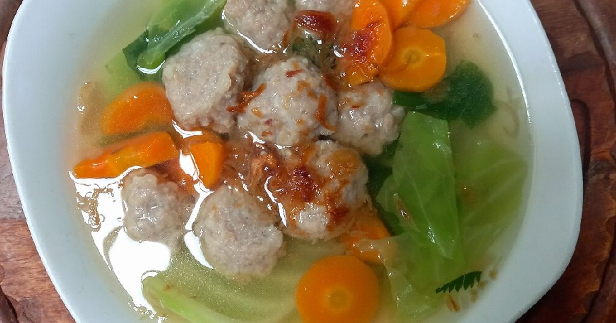 Resep Sop Sayuran Dan Bola Daging Praktis oleh 🌱Bunda Zaza - Cookpad