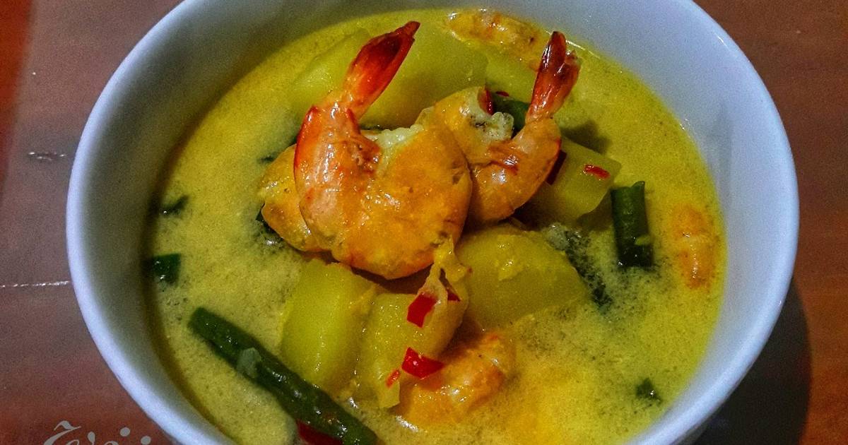 Resep Gulai udang kentang kacang panjang oleh wijnaakhila - Cookpad