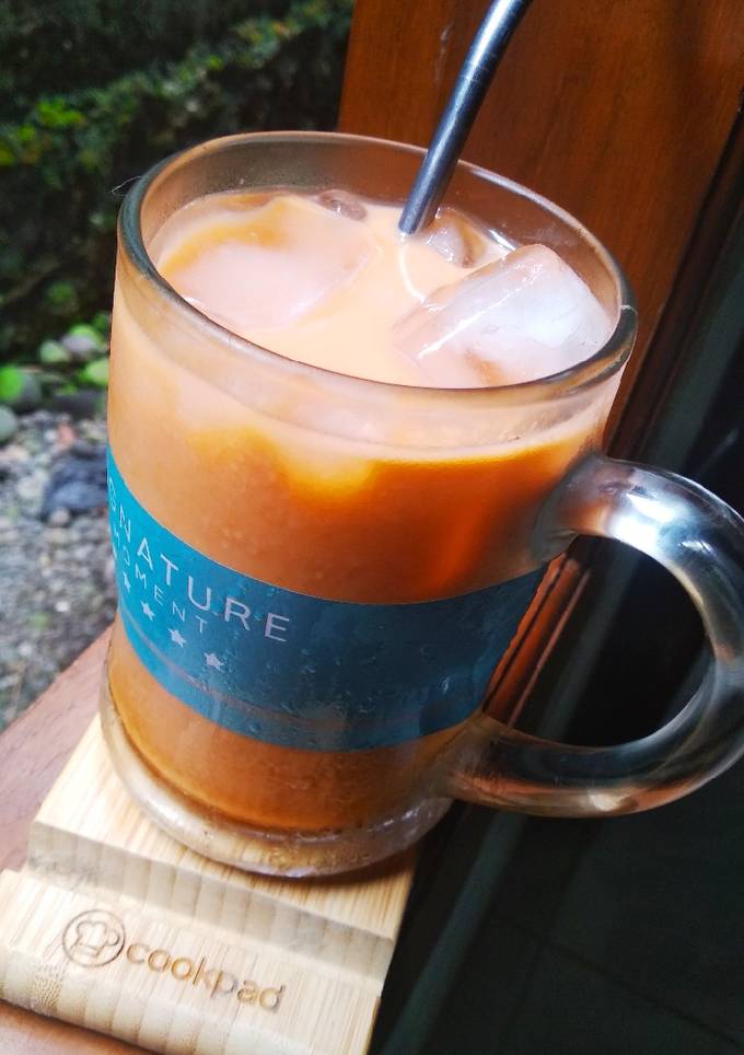 Resep Es Thai Tea (Teh Thailand) oleh Devanlicious_ - Cookpad
