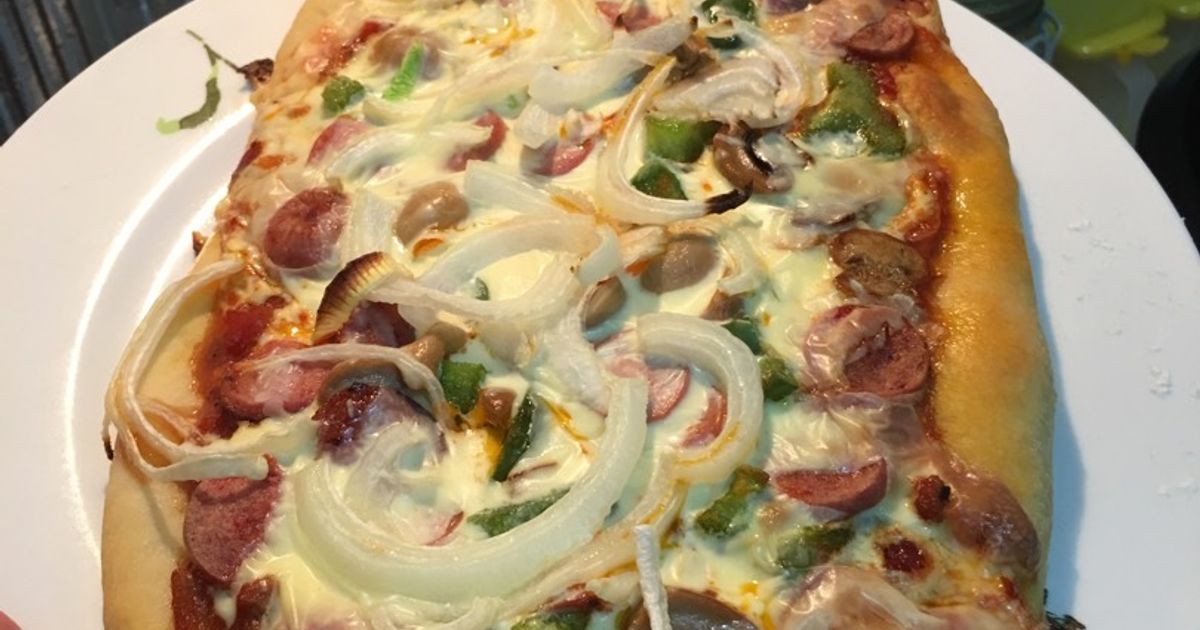 Resep Pizza Ala Resto oleh ummu rayyan - Cookpad