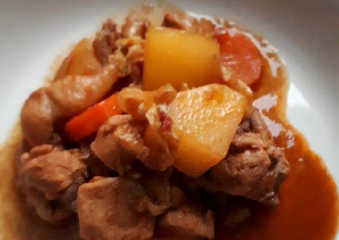 Resep Semur ayam sayur oleh Maya Istya - Cookpad