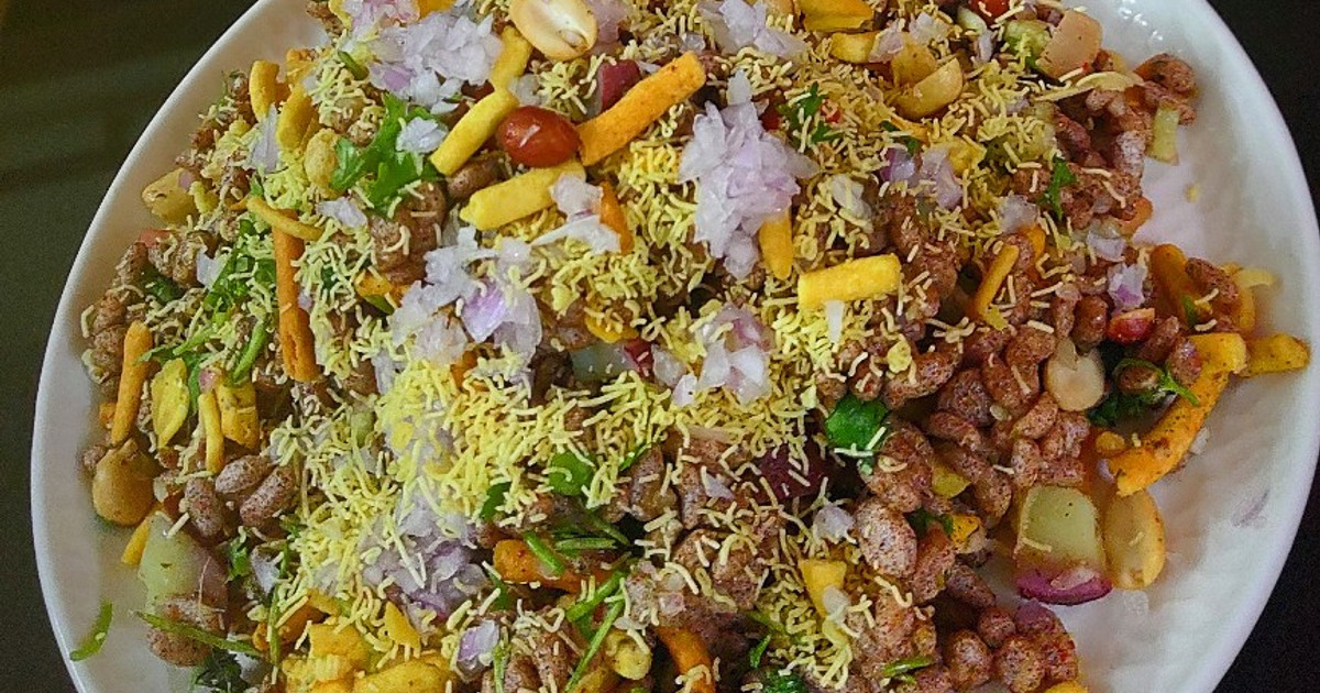 Ragi Puffs Bhel Recipe by Suchitra S(Radhika S) - Cookpad
