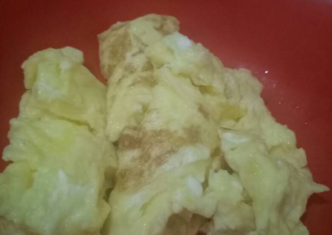 Resep Telur dadar lembut ala mcd oleh Novinda Surya - Cookpad