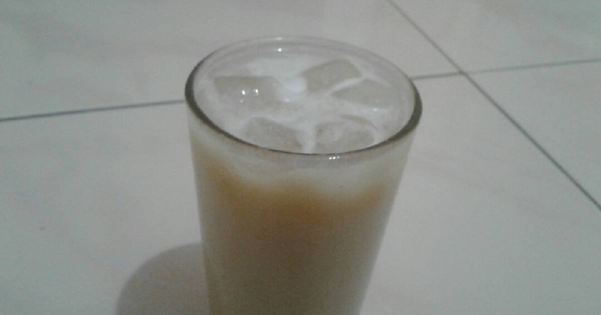 Resep Es teh+susu oleh naura - Cookpad