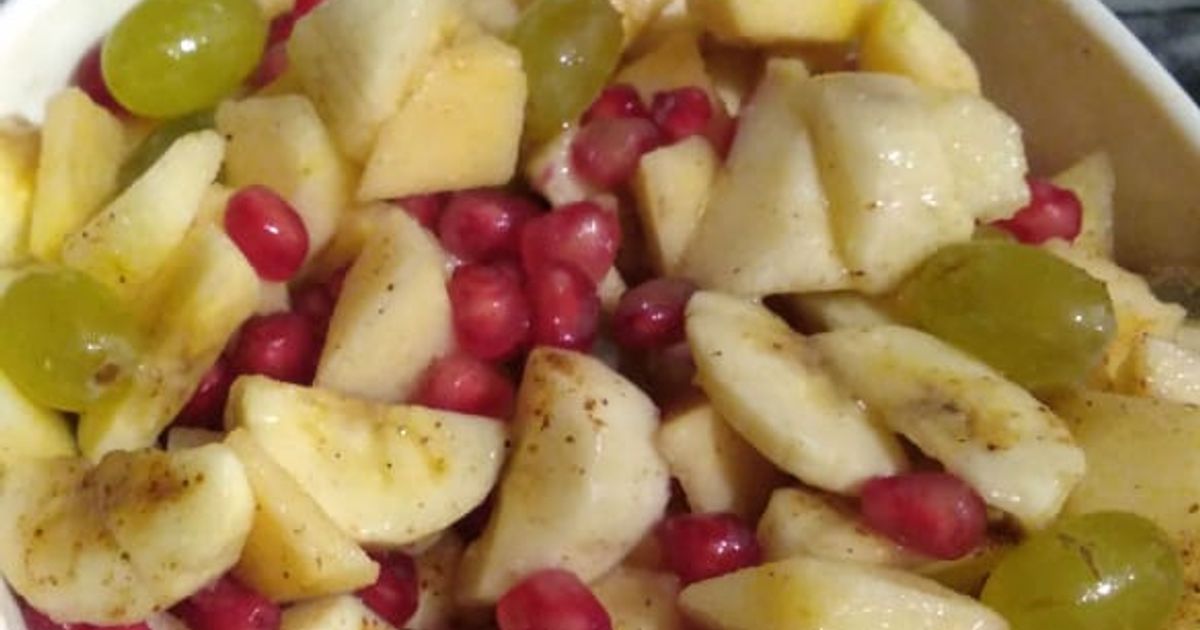 Simple Fruit Chat Recipe by Shazia Shakir - Cookpad