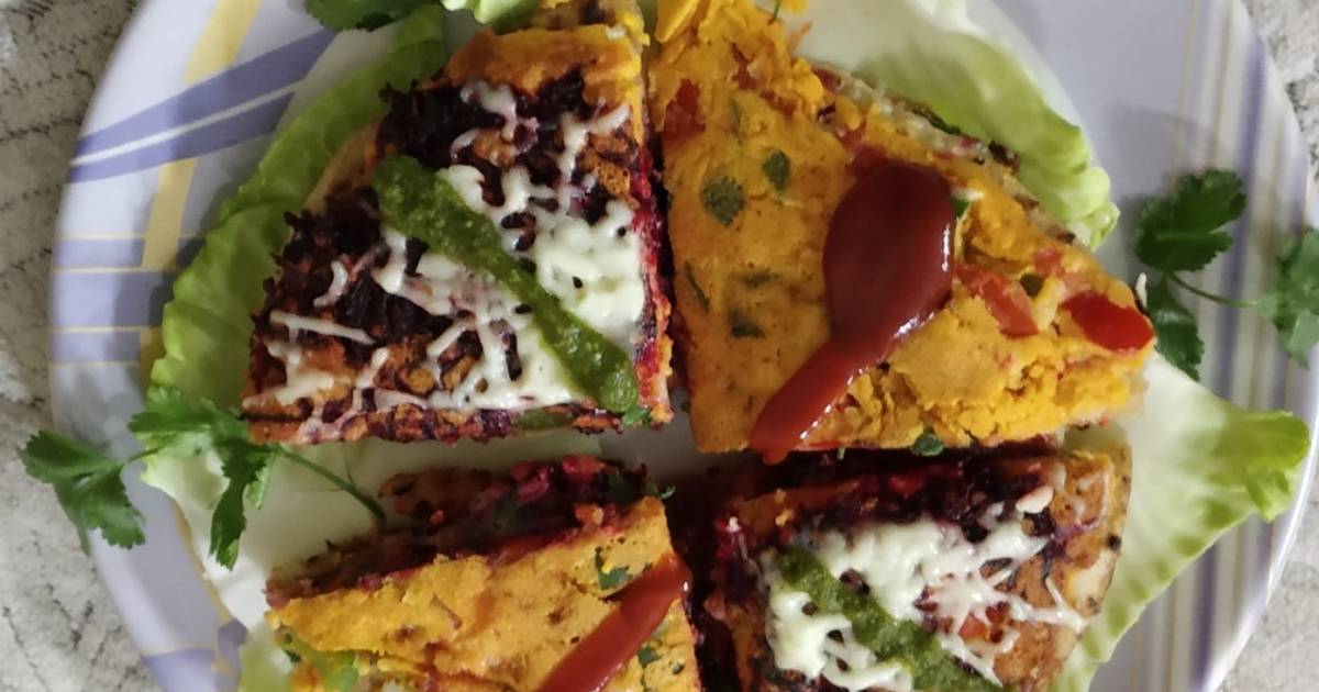 Chapati pizza Recipe by Neha Bhargava - Cookpad