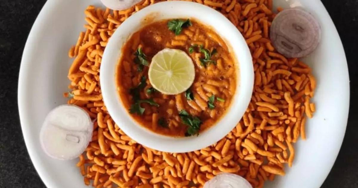 Sev Bhaji Recipe by Naina Panjwani - Cookpad