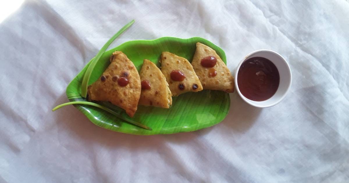 Roti Samosa Recipe by Rohini Rathi - Cookpad
