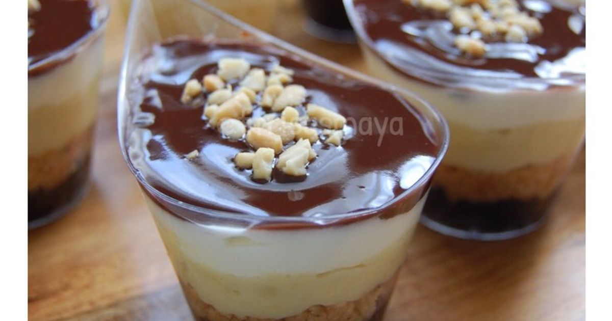 Resep Chocolate Durian Dessert Cups oleh Fitri Sasmaya - Cookpad