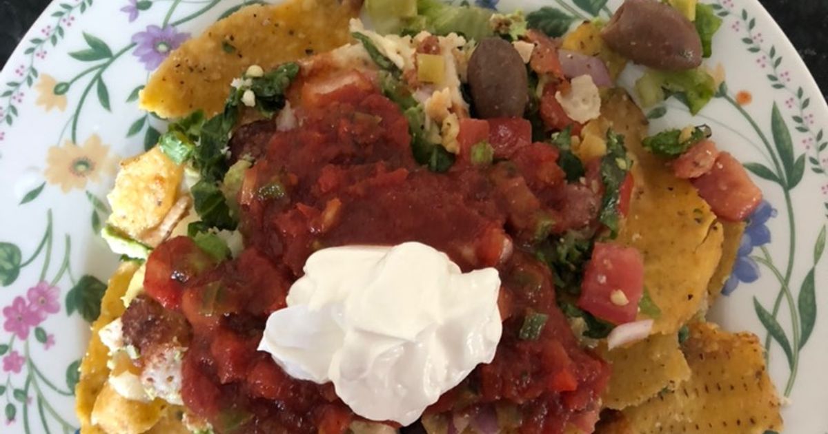 Mediterranean Nachos Recipe by Layla (lulu)