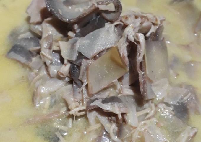 Resep Santan kuning jantung pisang oleh Fitri Setiani - Cookpad