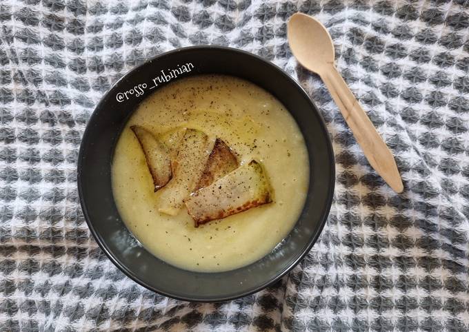 Ricetta Vellutata di cavolo rapa di rosso rubinian - Cookpad