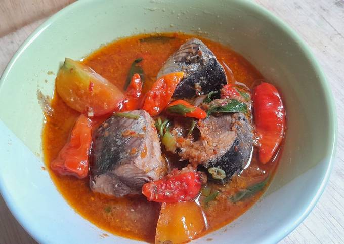 Resep Tongkol Kuah Asam Pedas Oleh Ayu Ulan Cookpad