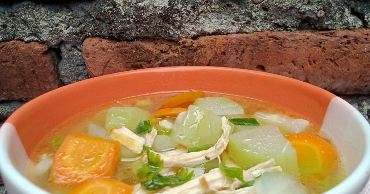Resep Sop Labu air dan Ayam suwir oleh Mamah AL - Cookpad