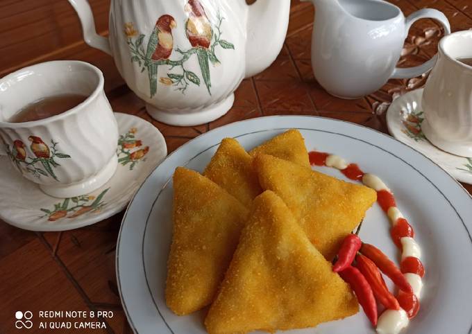 Resep Risoles Ragout Ayam oleh Ina Setiawati - Cookpad