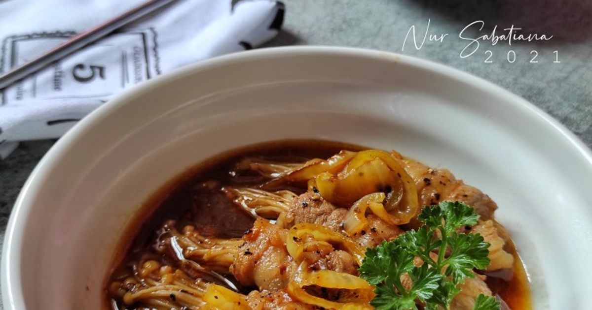 Resep daging jamur enoki pedas rumahan enak dan mudah - Cookpad