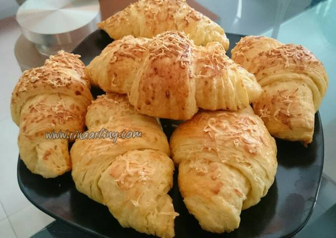 Resep Croissant oleh Rina Arliny - Cookpad