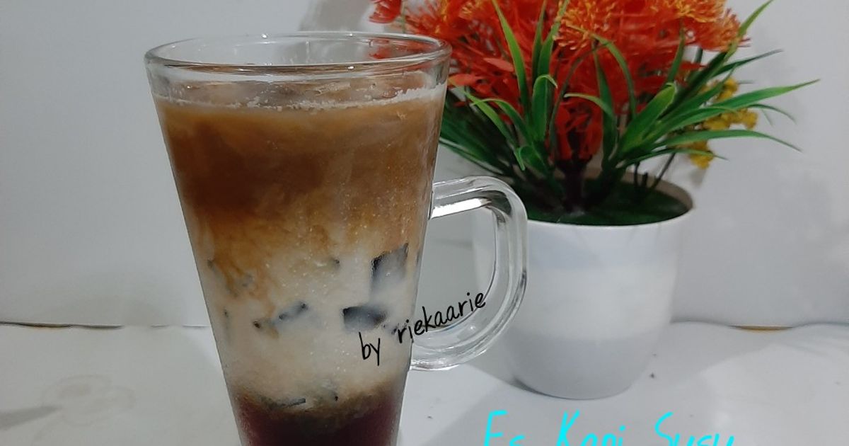 Resep 72. Es Kopi Susu Cincau oleh Riekaarie - Cookpad