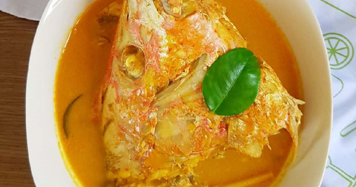 Resep Gulai Kepala Ikan Kakap Merah oleh lidia lestari - Cookpad