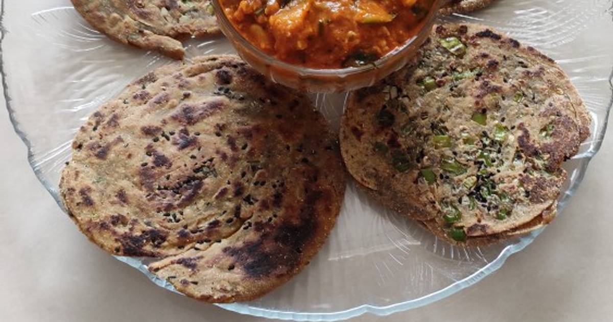 KAJU CURRY WITH GARLIC- LACHHA PARATHAS Recipe by Deepal Shah - Cookpad