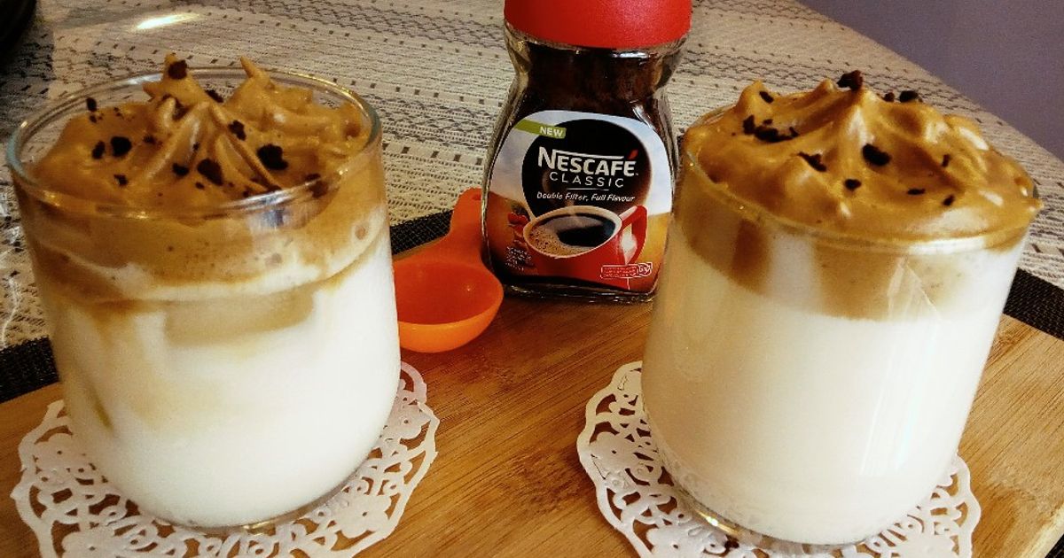 2 Ways Dalgona Coffee#Dalgonacoffee Recipe by Roopal Mandavia - Cookpad