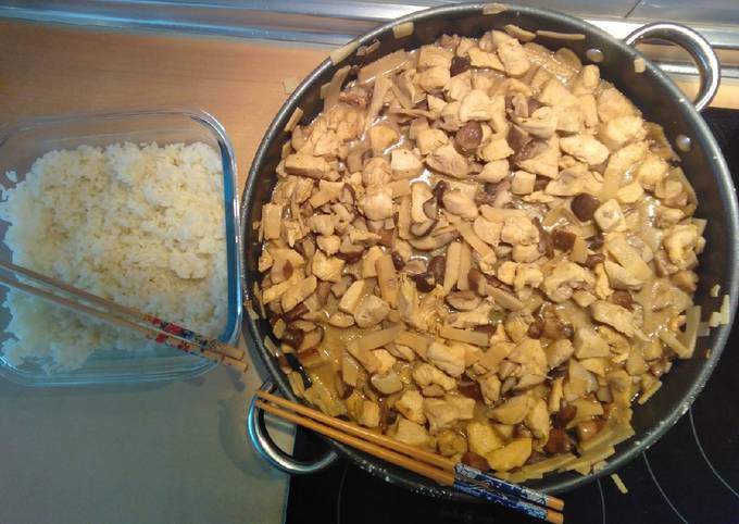 Pollo con bambú y setas Receta de valentin.gb68@gmail.com- Cookpad