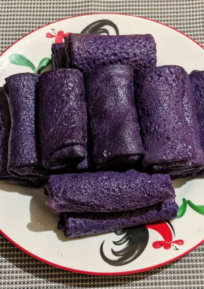 Resep Dadar gulung taro isi vla coklat oleh Ulfah Atikah swari - Cookpad