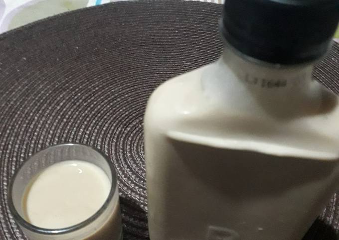 Licor tipo Baileys Receta de Miriam- Cookpad