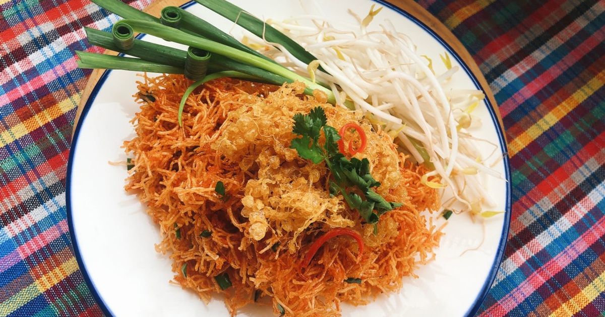 🧑🏽‍🍳🧑🏼‍🍳Crispy Rice Noodles •Thai Sweet And Sour Crispy Noodles• Mee ...
