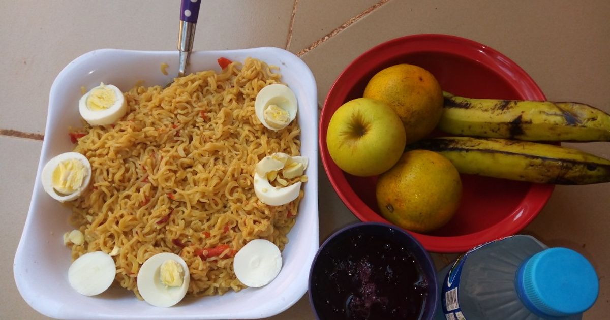 Indomie With Egg Recipe by Maryam Ahmad - Cookpad