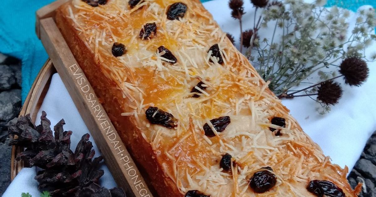 Resep Proll Tape Topping Double Cheese & Kismis oleh Evis Dewi Sarwendah - Cookpad