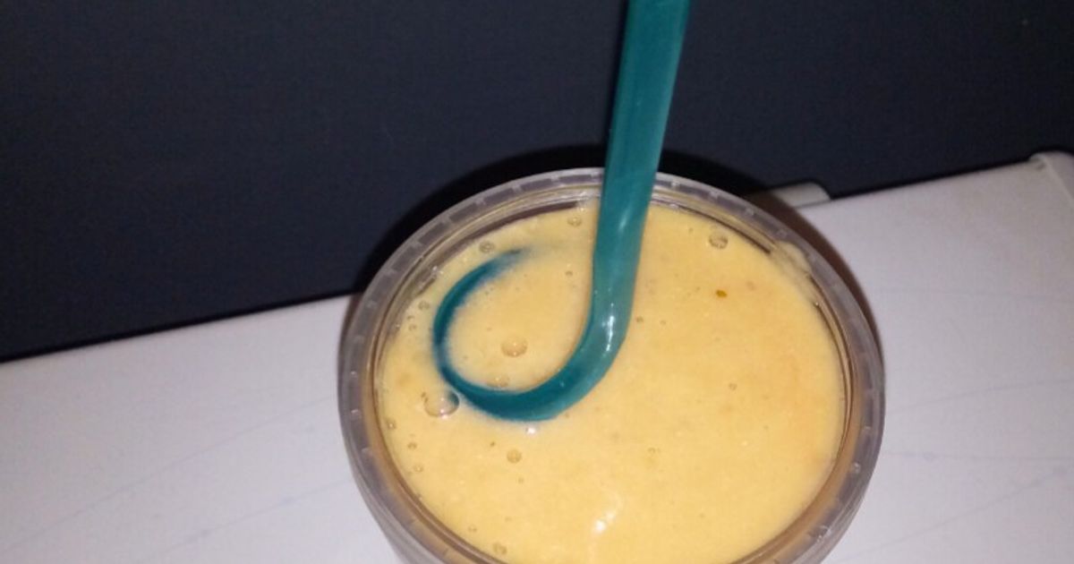 Trio Fruit Smoothie Recipe by Chef Weenee - Cookpad
