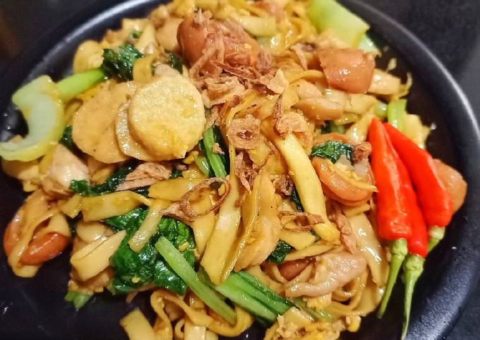 Resep Kwetiaw goreng spesial oleh Nurul Hikmah - Cookpad