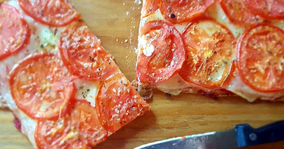 Pizza de tomate Receta de Arantxabrujilla @arantxabrujilla - Cookpad