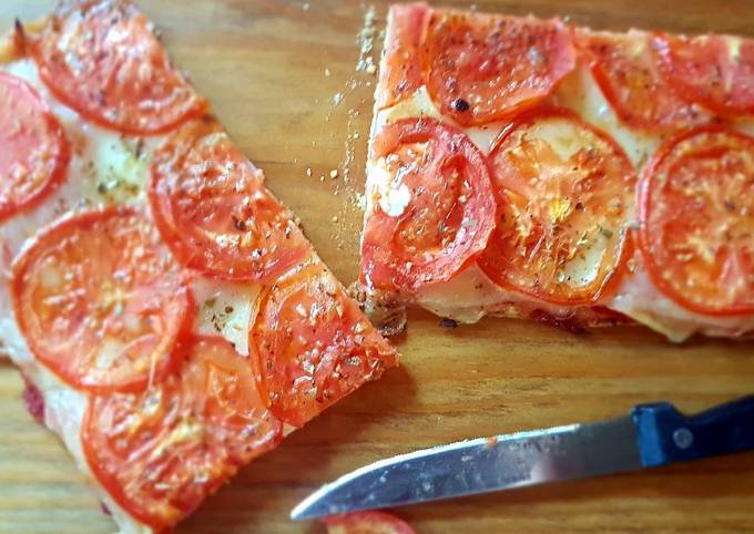Pizza de tomate Receta de Arantxabrujilla @arantxabrujilla - Cookpad