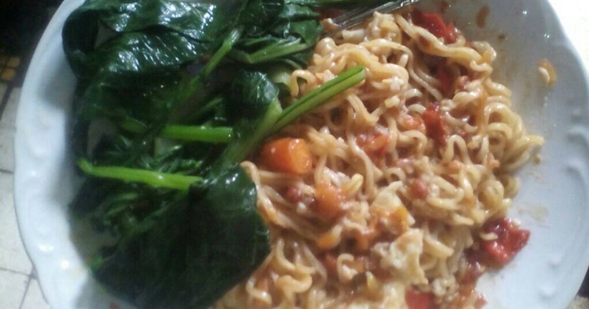 Resep Mie Pengen Aja 😅 oleh Sus Tok - Cookpad
