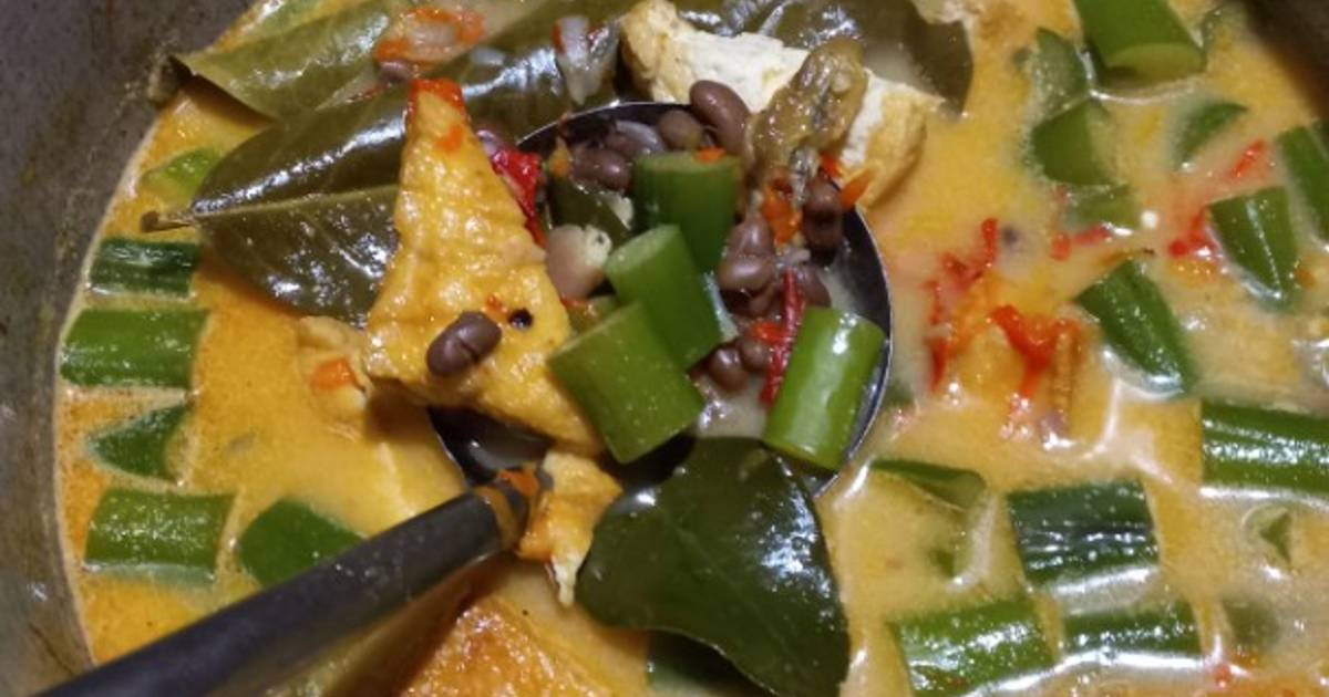 Resep Lodeh batang talas / lompong campur tahu lotho oleh Dapur Bunda ...