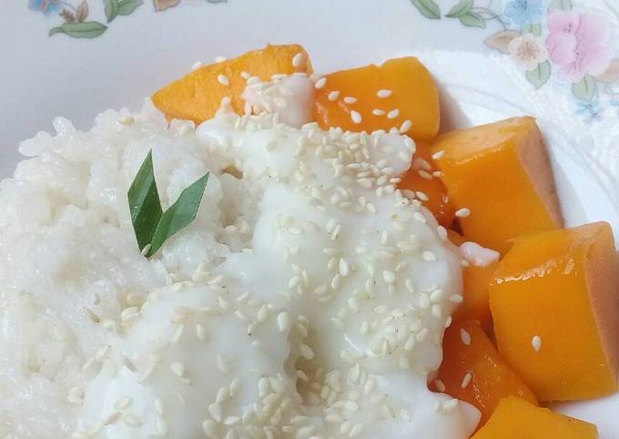 Resep Manggo Sticky Rice oleh Mia Putri - Cookpad
