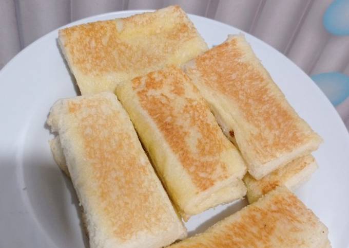 Resep Roti tawar bakar oleh Isfanti - Cookpad