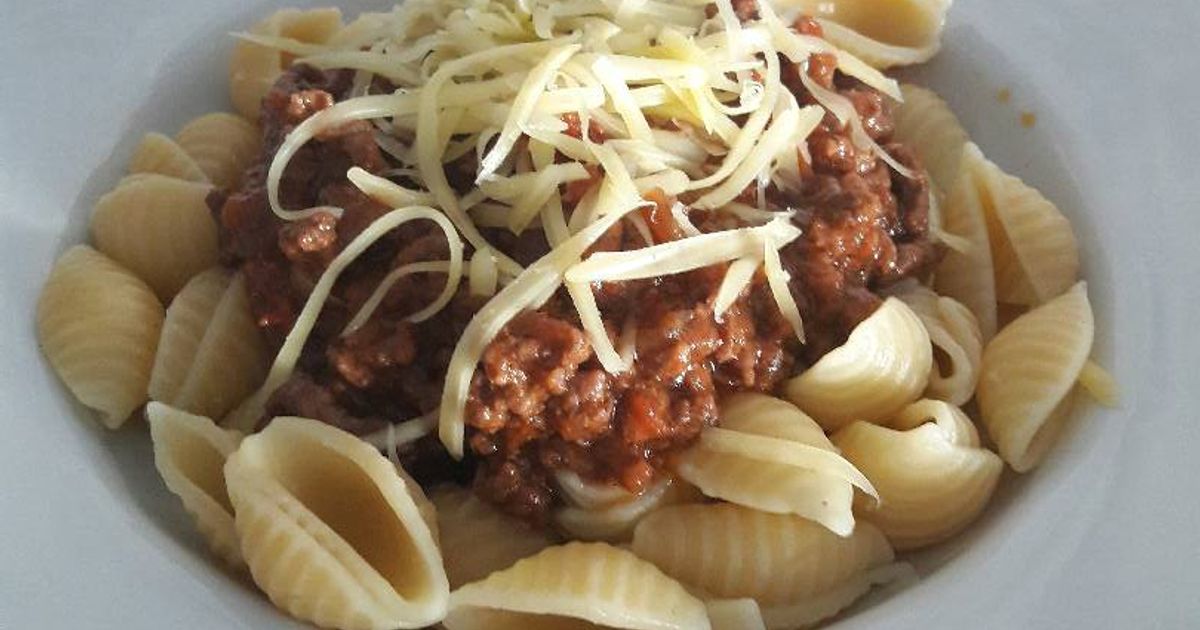 Bolognese Sauce Recipe by manx mummy
