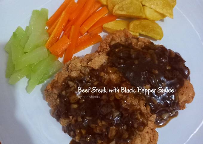 Resep Beef Steak (with black pepper sauce) oleh Nita Shintia - Cookpad