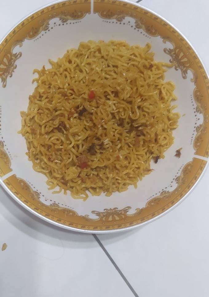 Resep Mie goreng rasa kari oleh NIA - Cookpad