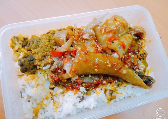 Peppered cow leg in banga sauce and white rice Recipe by Itohs Vera ...