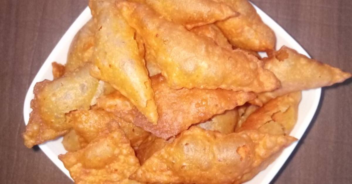 Jayshree Doshi દ્વારા રેસીપી બીટ ના સક્કરપારા (Beetroot Shakkarpara ...