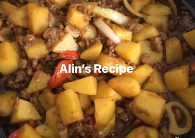 Resep Tumis Kentang Daging Sapi Cincang oleh Aline R. Sumarlin - Cookpad